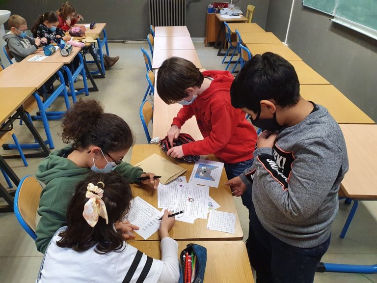 Escape game chez les CE1/CE2 – ecole-smdn